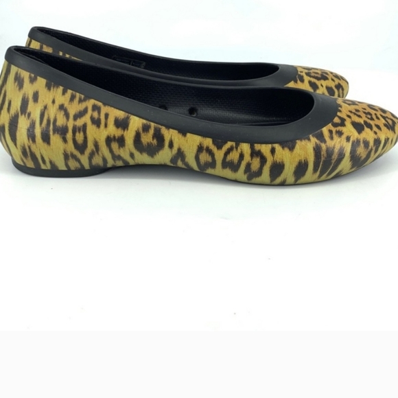 CROCS | Shoes | Crocs Women Shoes Ballet Flat Slip On Loafer Brown ...